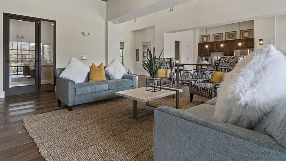 Luxury Apartments for Rent in Tyler, TX | Auberge of Tyler